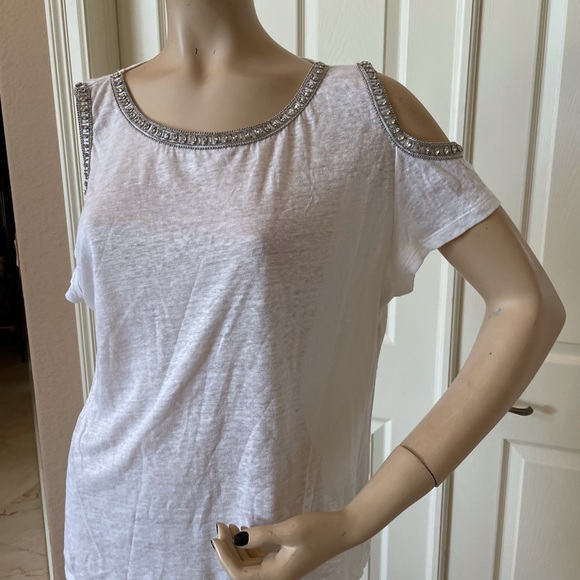 Generation Love | Tops | Nwt Generation Love Linen Embellished Tshirt L ...